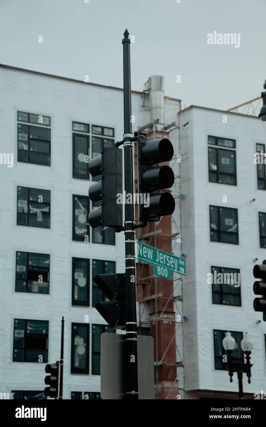 Traffic signal in a street showing "New Jersey Avenue", USA Stock Photo ...