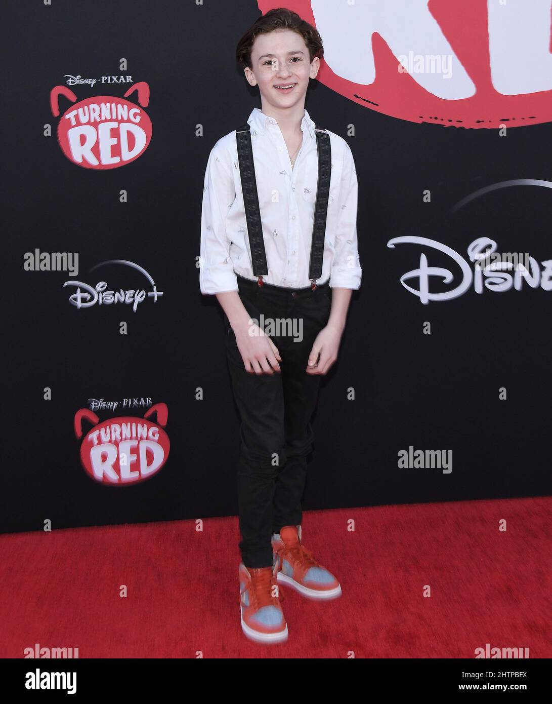Los Angeles, USA. 01st Mar, 2022. Jett Klyne arrives at Disney's ...