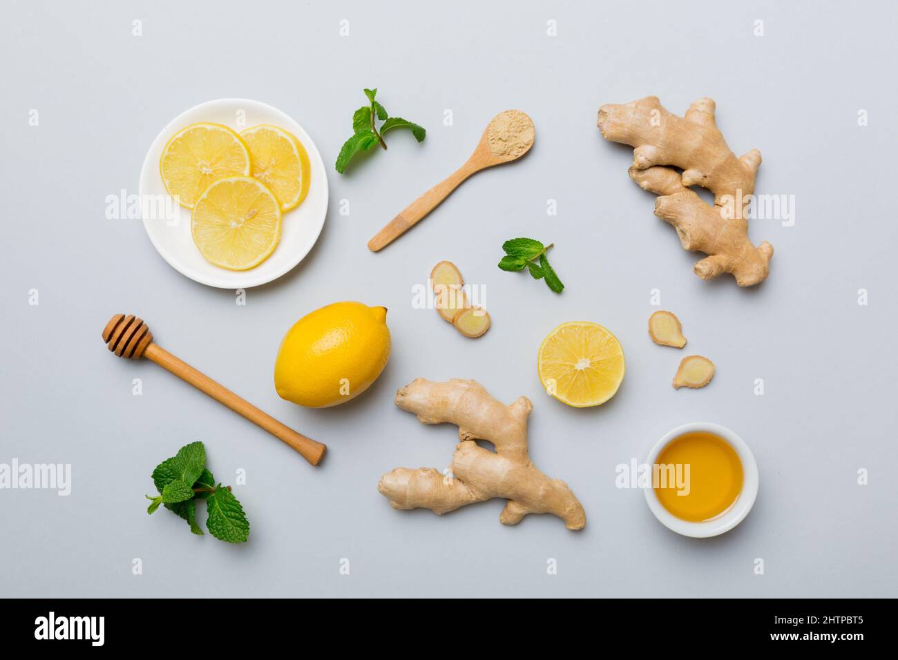 Natural cold and flu home remedies. Natural ingredients for immunity ...