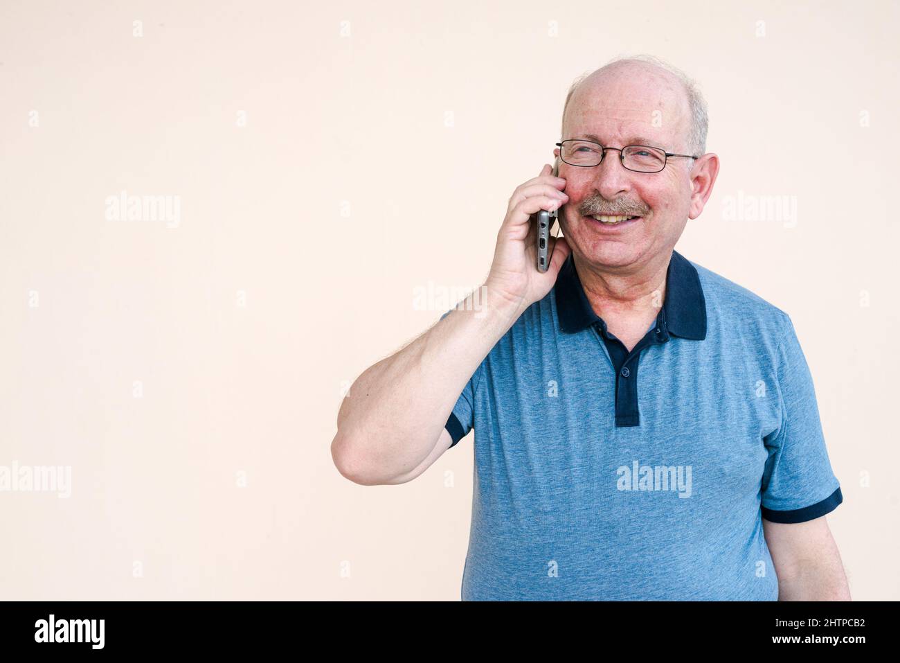 Caucasian old man using hi-res stock photography and images - Alamy