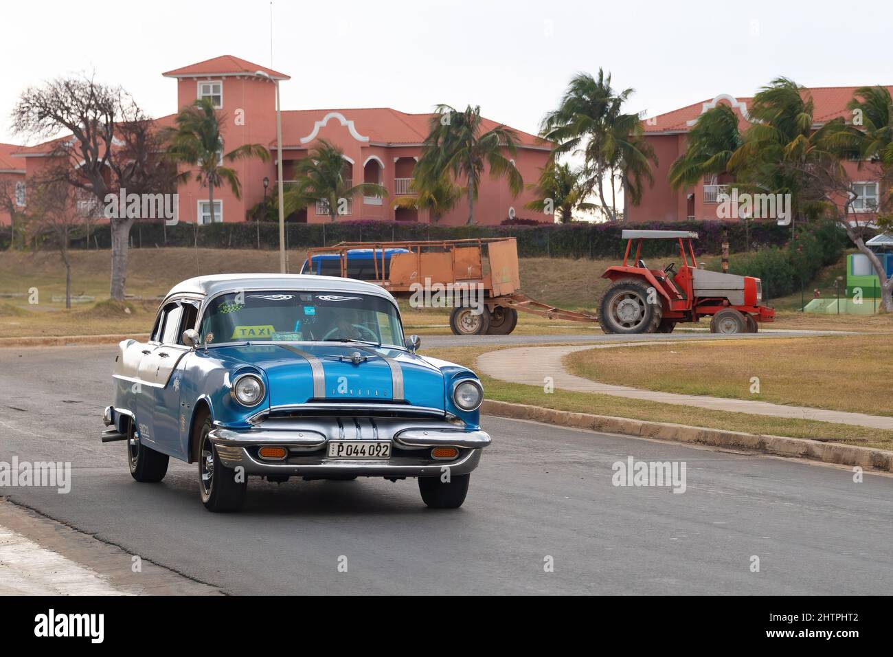 Vintage classic car in Cuba, 2017 Stock Photo - Alamy