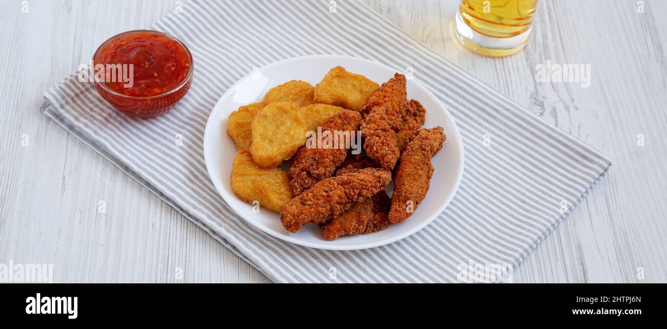 Homemade nuggets hi-res stock photography and images - Alamy