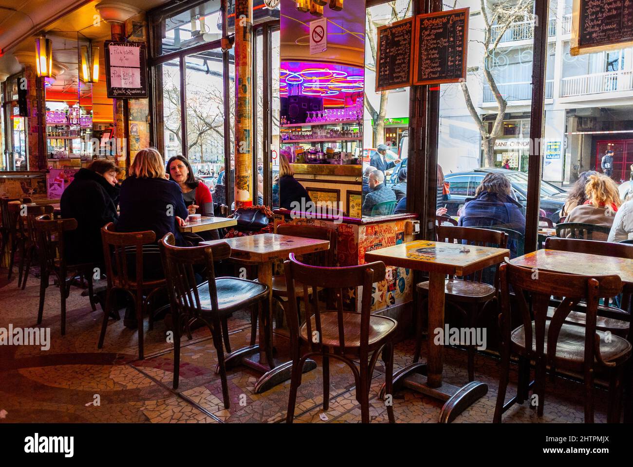 Paris, France, Wide Angle View, Group People At Tables Inside Old Paris ...