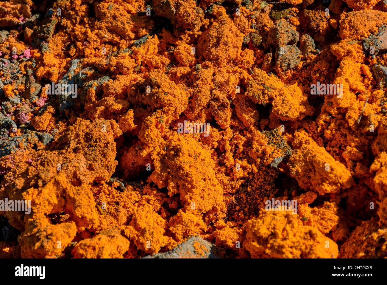 Scattering garbage hi-res stock photography and images - Alamy