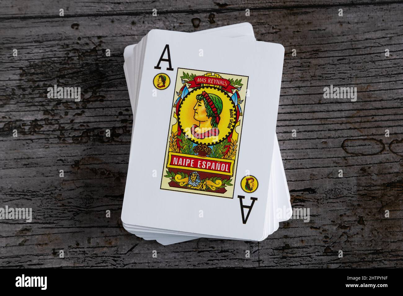 Deck of cards Spanish classic game Stock Photo - Alamy