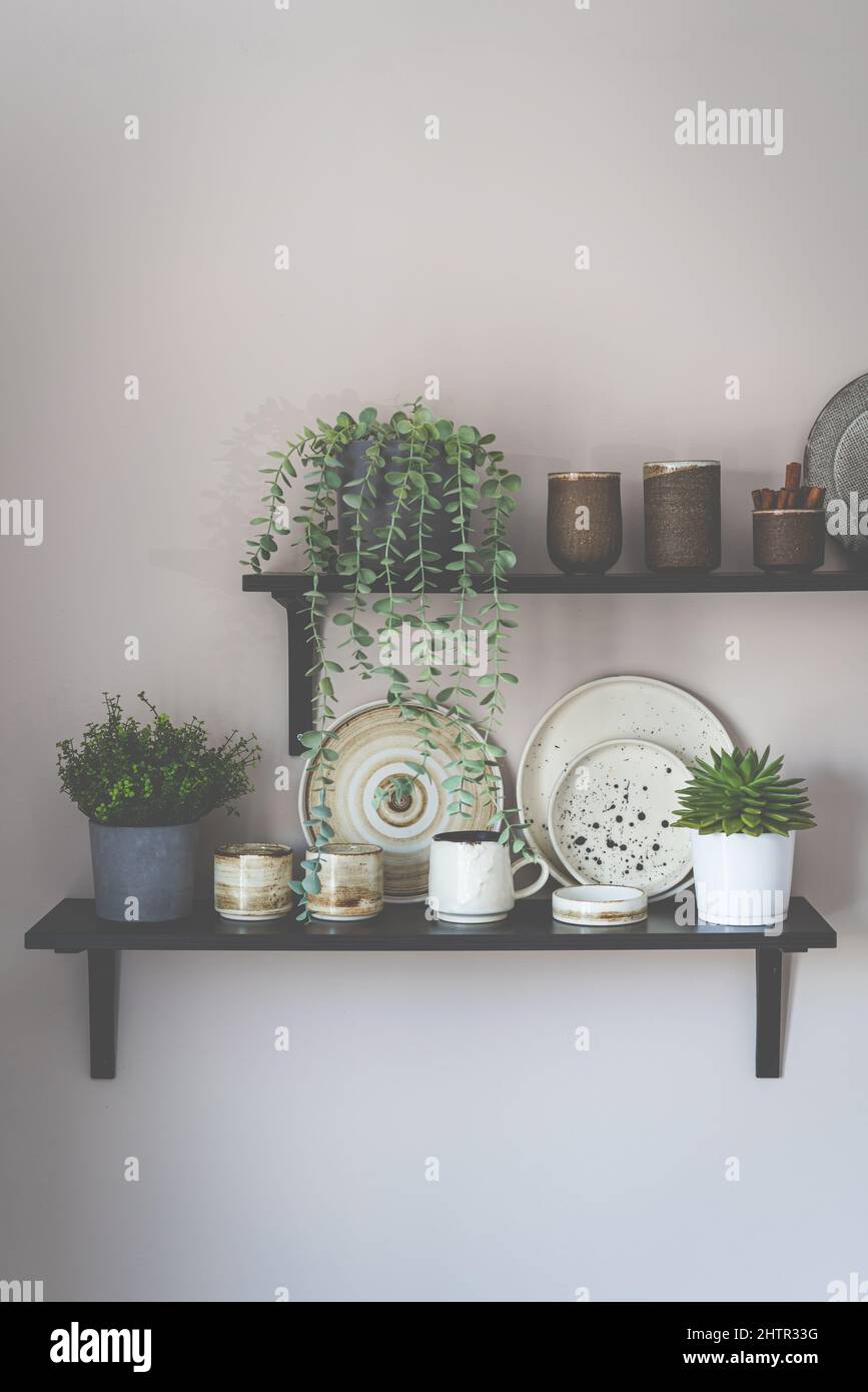 Open plates accessories hi-res stock photography and images - Alamy