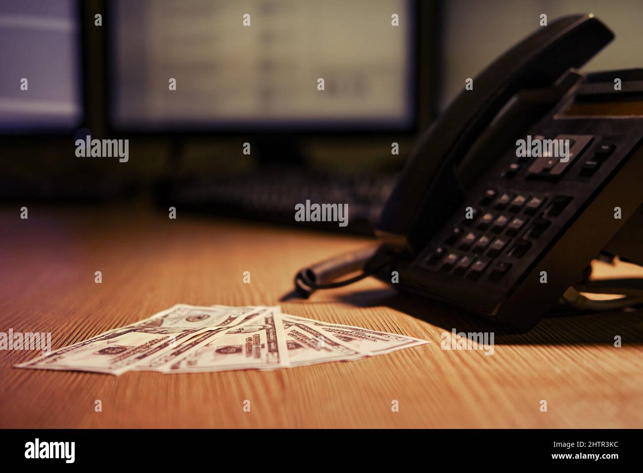 Payment fraud telephone hi-res stock photography and images - Alamy