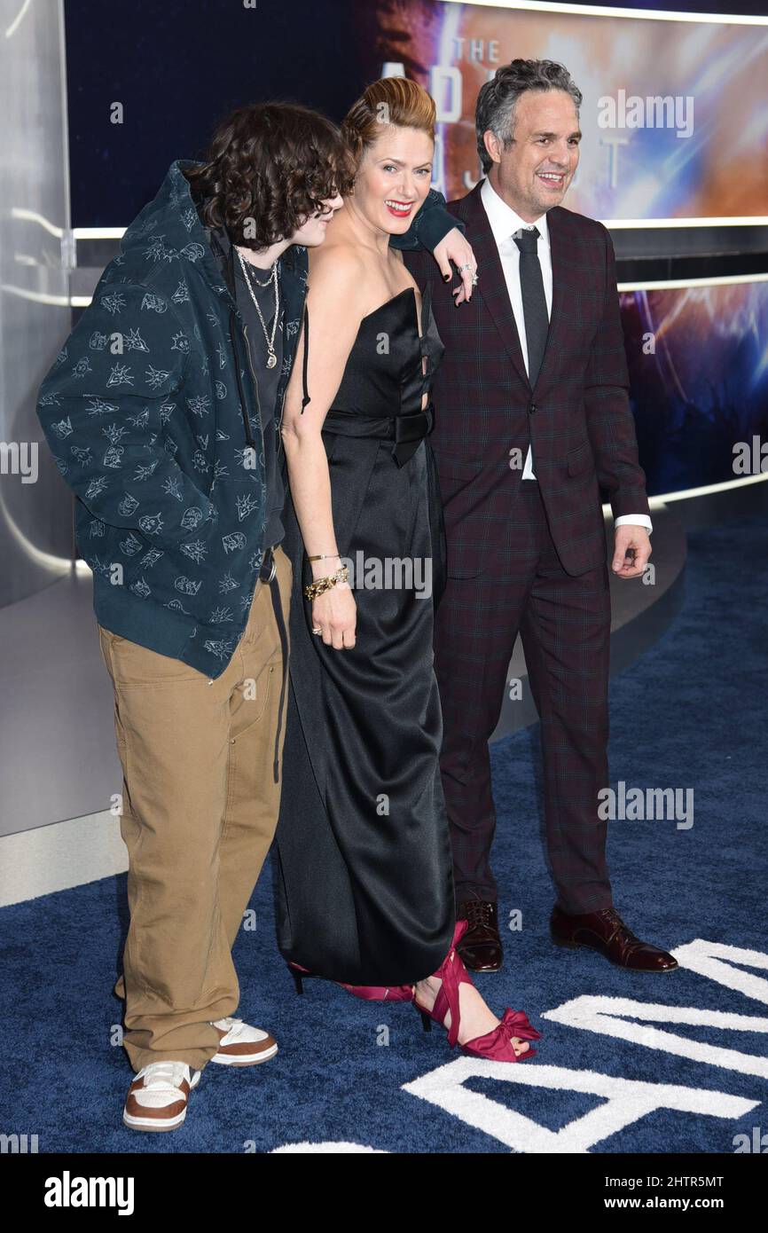 28 February 2022 - New York, New York - Keen Ruffalo, Sunrise Coigney ...