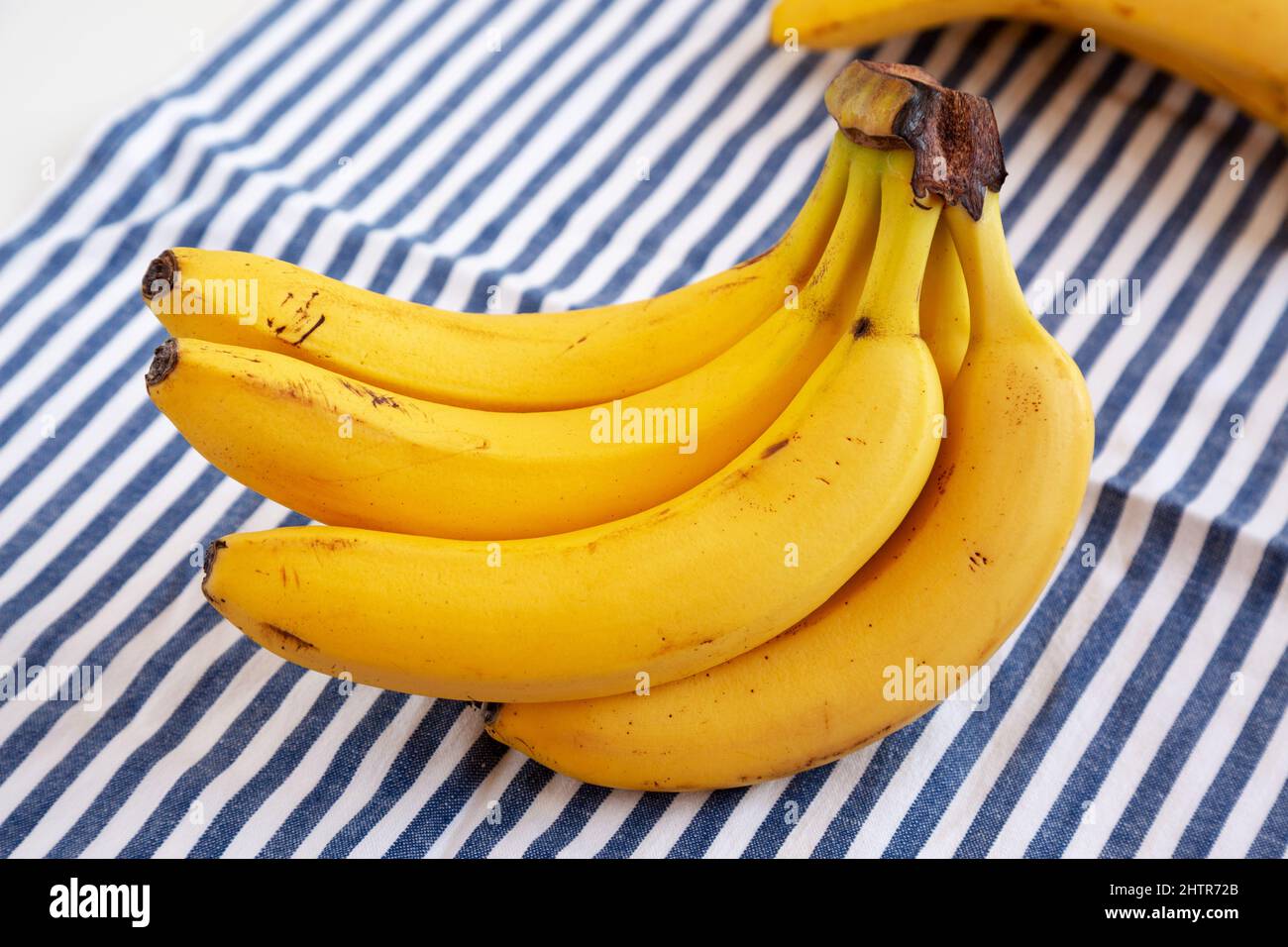 Raw Organic Bananas on cloth, side view Stock Photo - Alamy