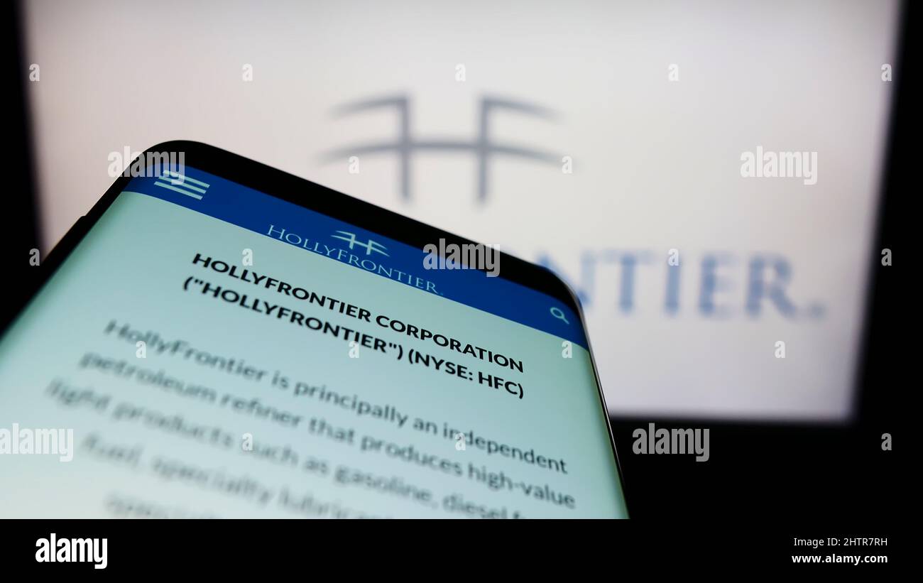 Holly frontier hi-res stock photography and images - Alamy