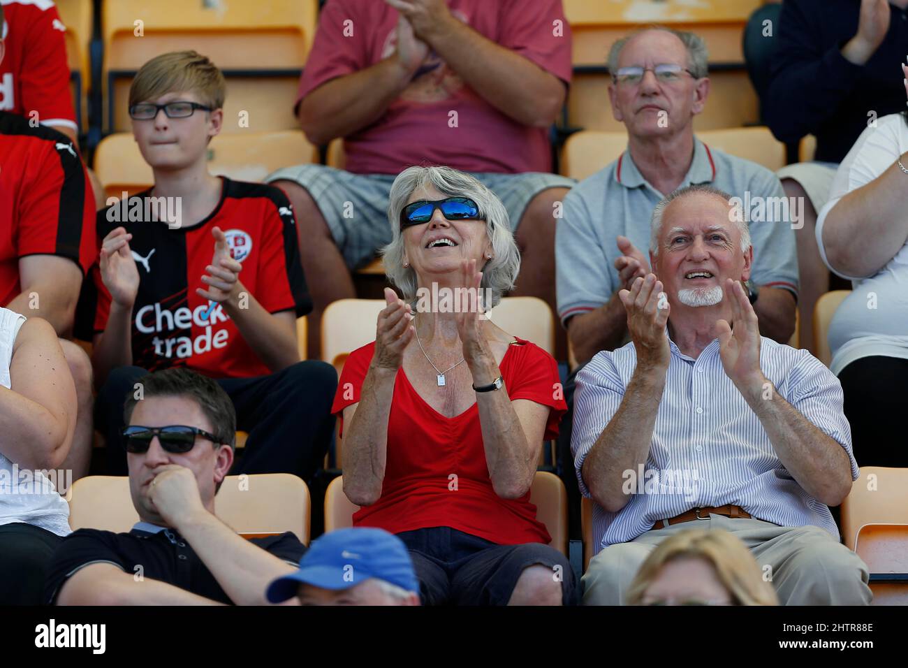 Crawley town fans hi-res stock photography and images - Alamy