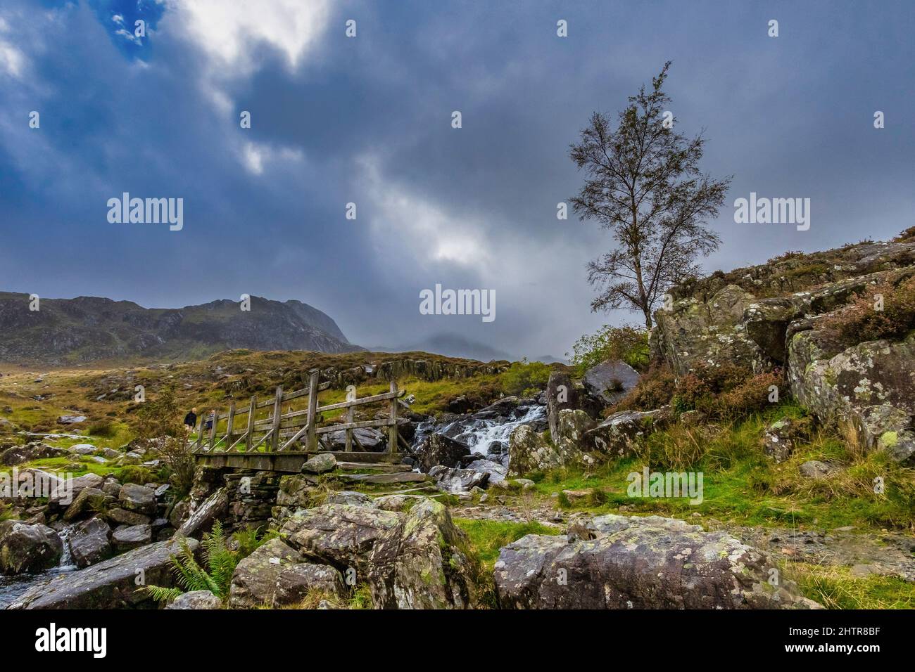Waterfall capel curig bridge hi-res stock photography and images - Alamy