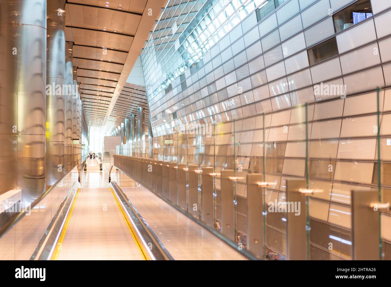 Modern building facade pattern with reflecting in windows. High quality ...