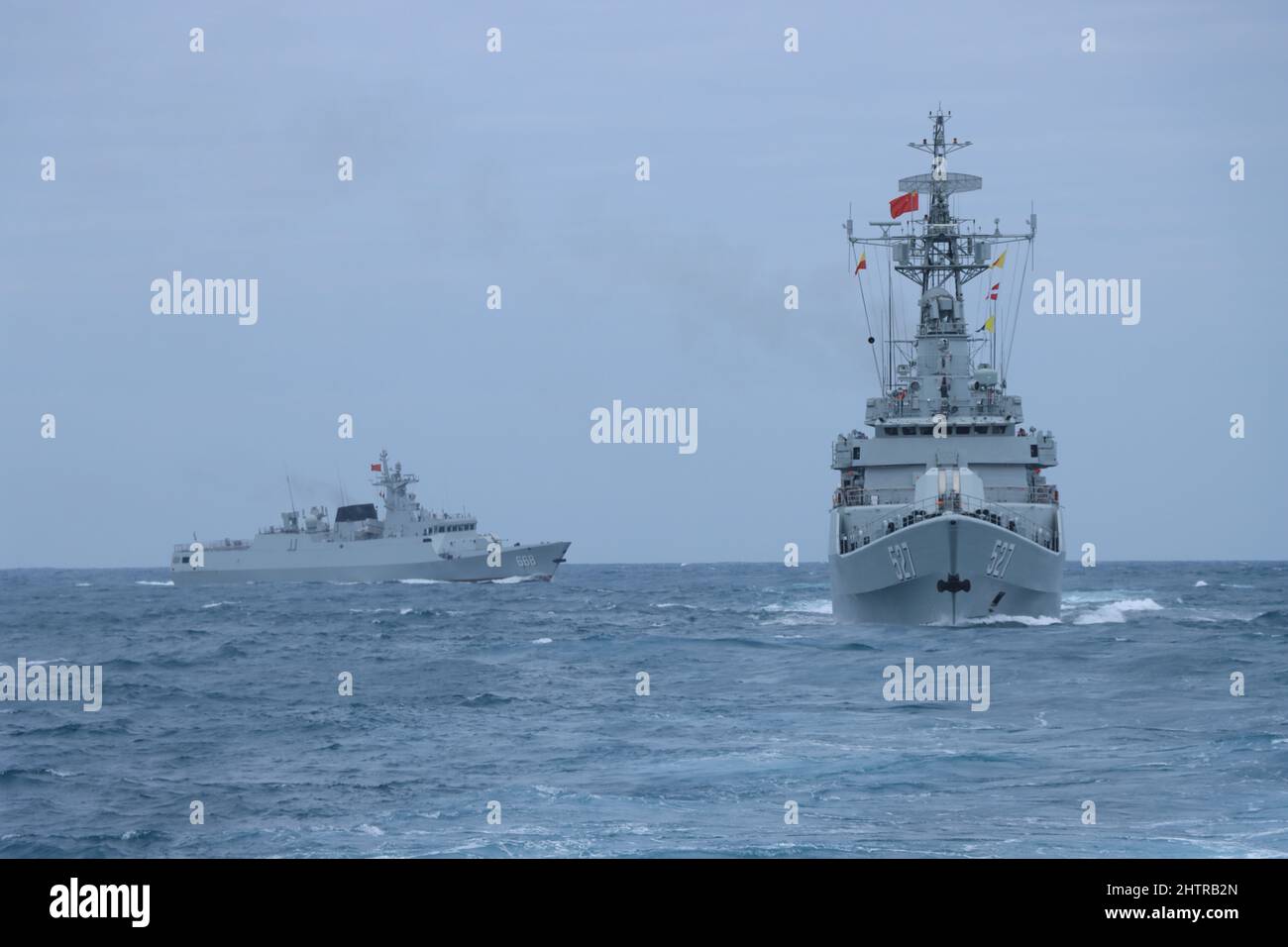 Formation turns in unison during formation sports training hi-res stock ...