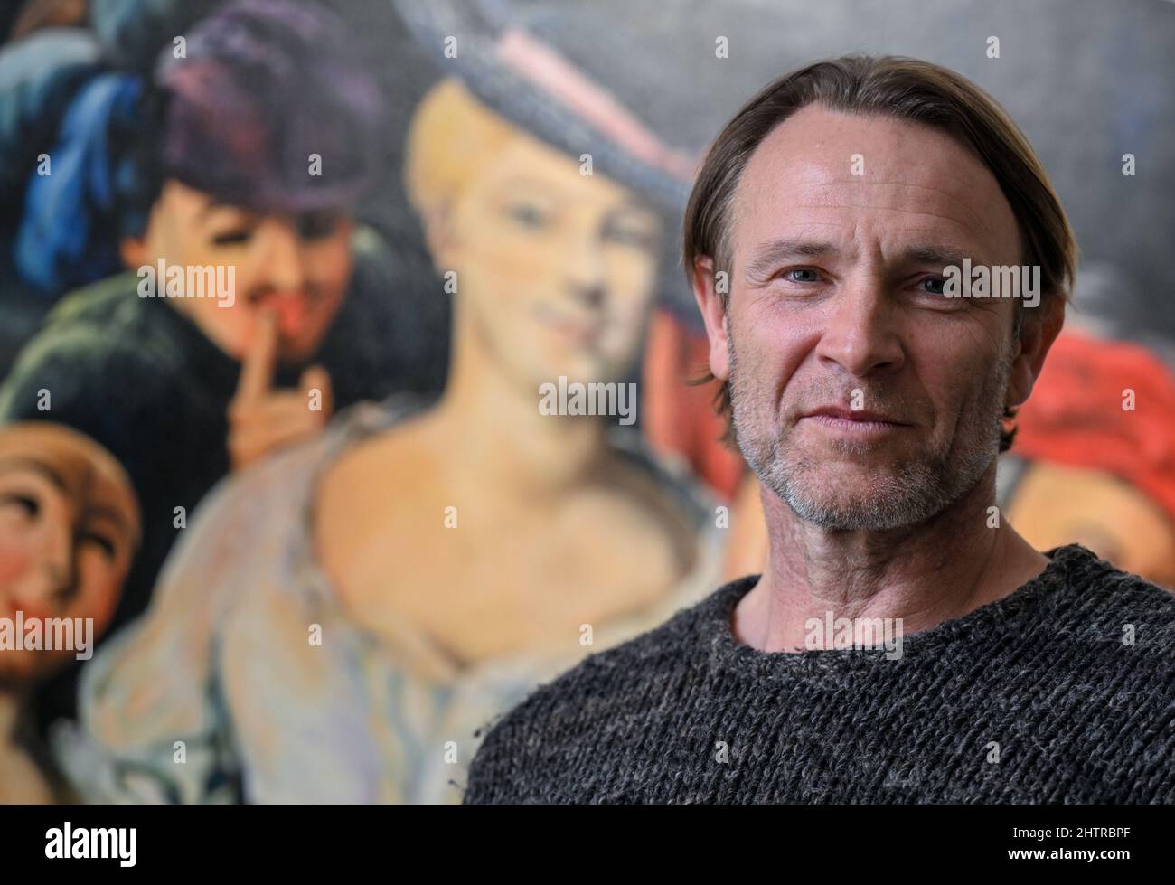 02 March 2022, Saxony, Reichenbach: Actor Bernhard Bettermann stands in ...