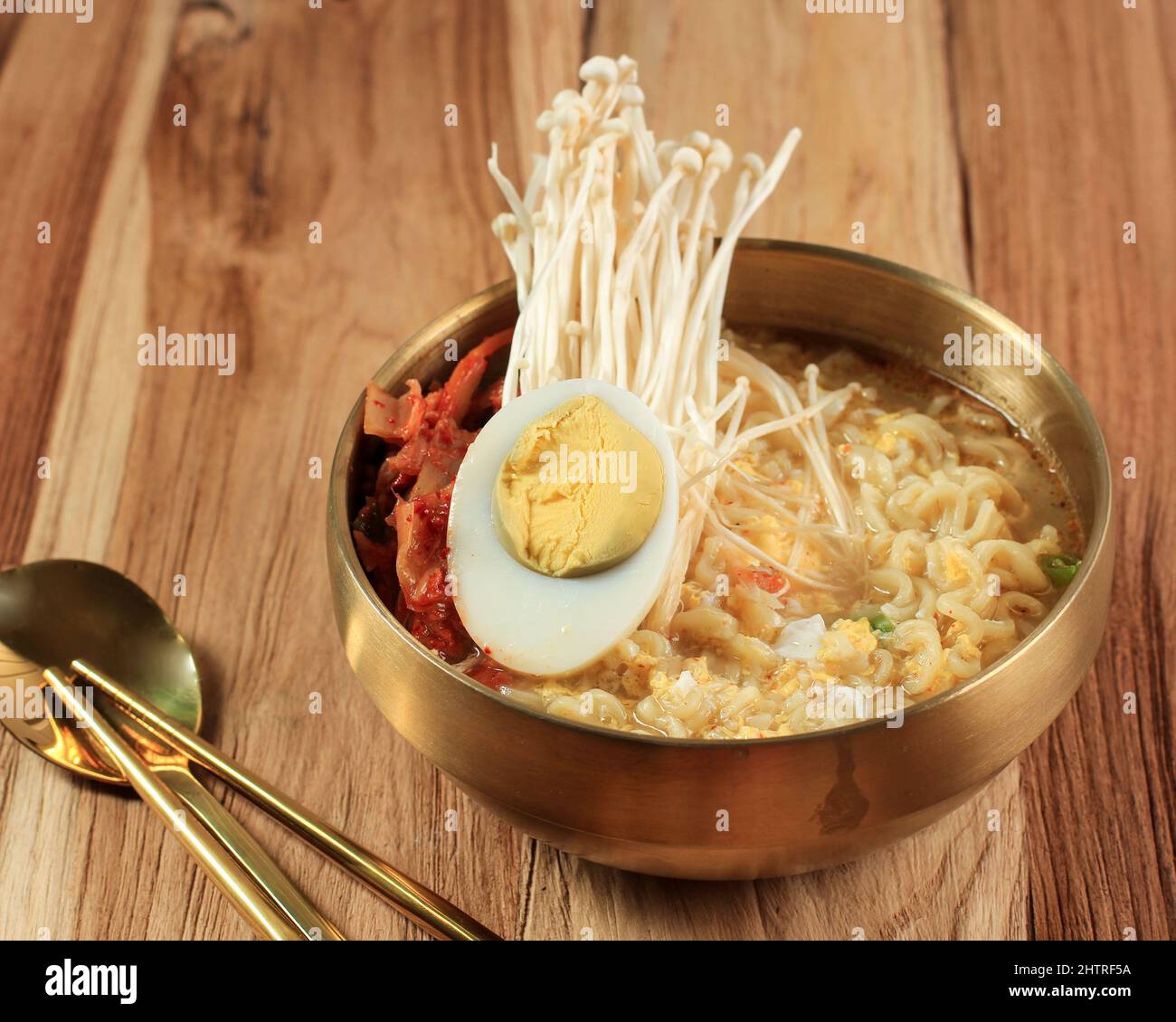 Ramyeon hi-res stock photography and images - Alamy