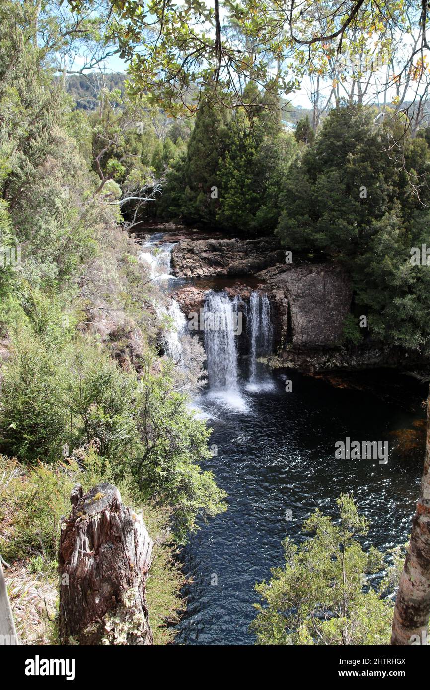 Waterfall in Cradle Mountain-Lake St Clair National Park, Tasmania ...