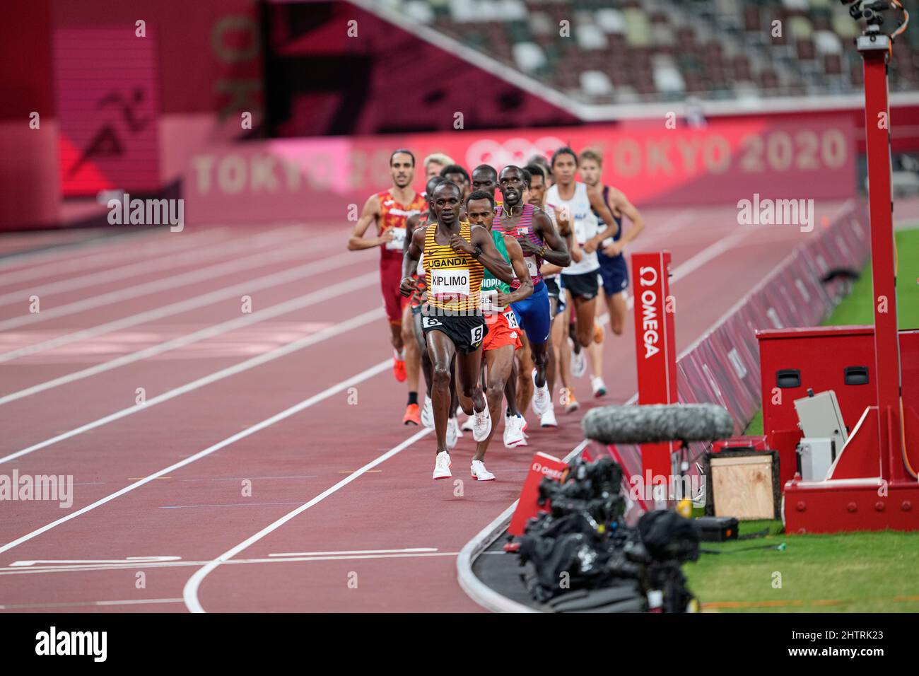 Jacob Kiplimo participating in the 2020 Tokyo Olympics in the 5000m ...