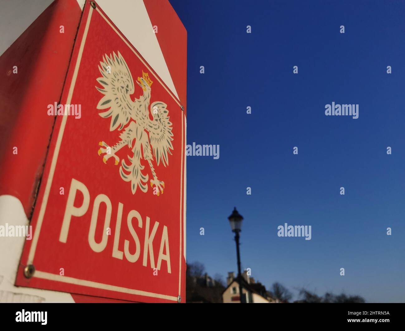 Symbolbild: Polengrenze, Polen,Grenzsäule, Grenze. Eine polnische ...