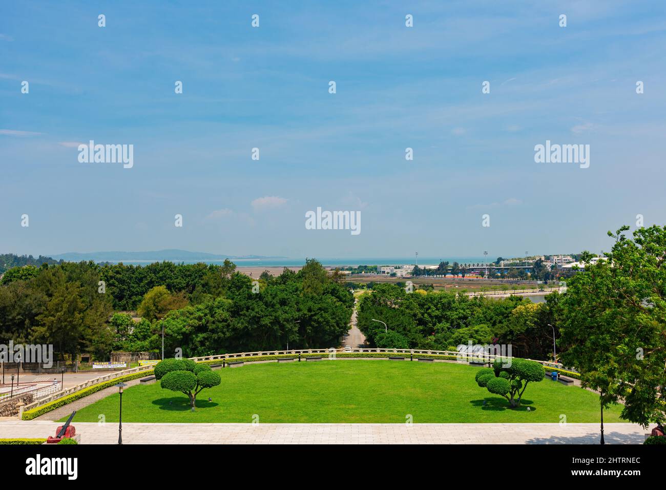 Taiwan tower garden hi-res stock photography and images - Alamy