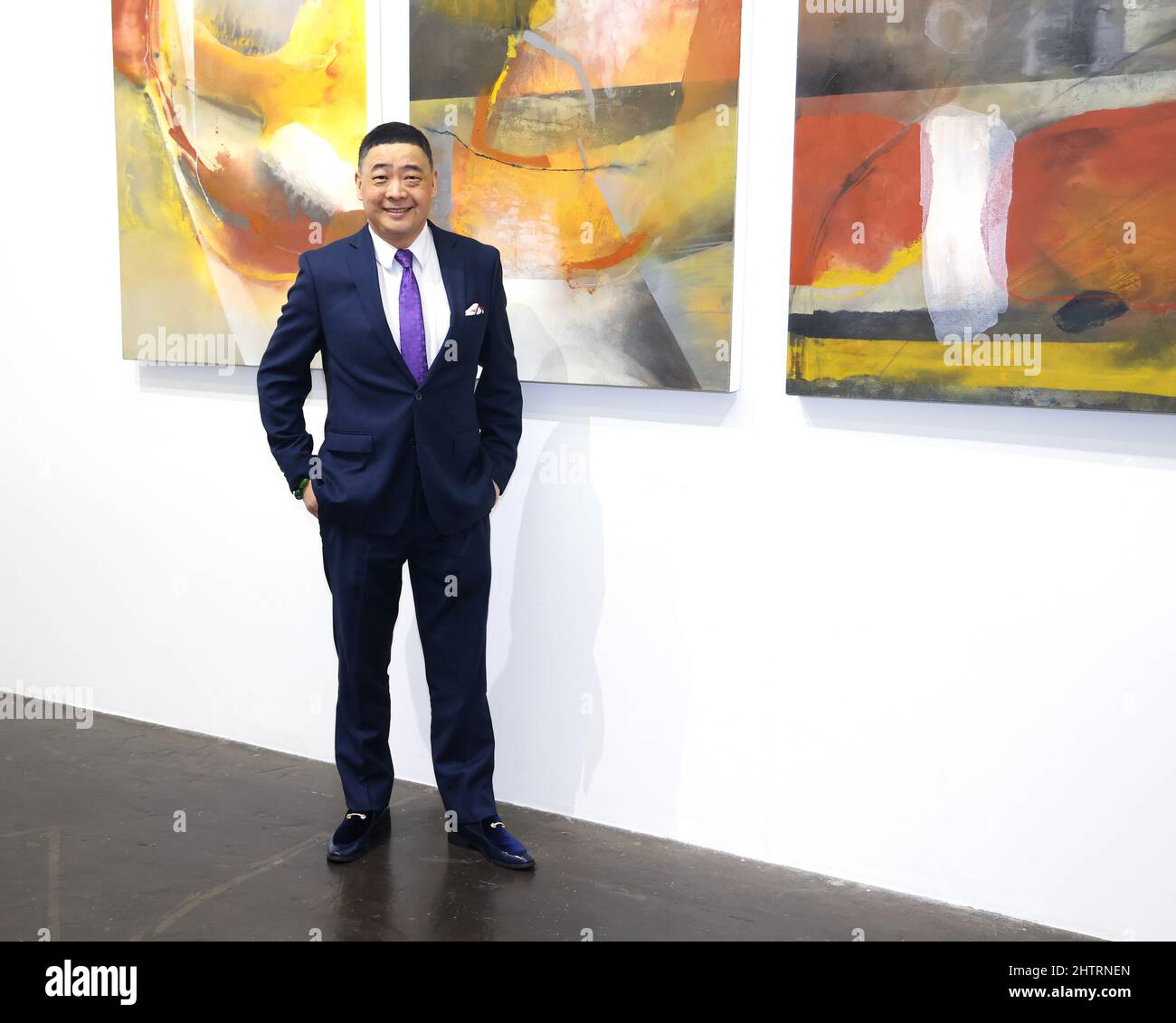 Santa Monica, California, USA. 26th February, 2022. TV host Joey Zhou ...