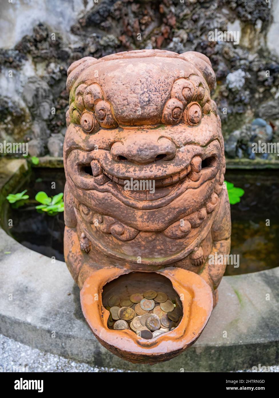 Wind Lion God art statue in town at Kinmen, Taiwan Stock Photo - Alamy