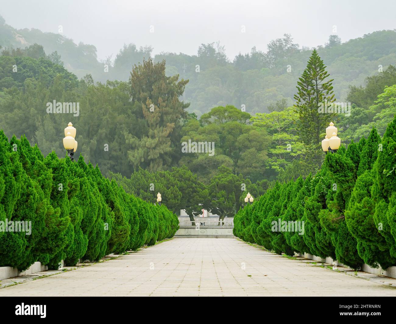 Taiwushan cemetery hi-res stock photography and images - Alamy