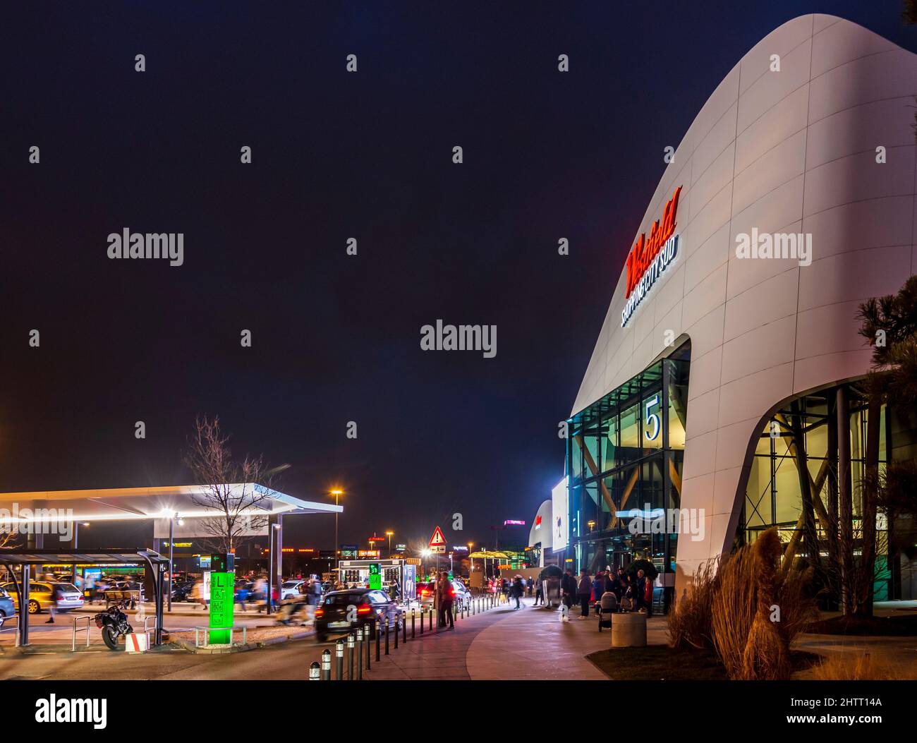 Mall westfield shopping city sud scs hi-res stock photography and ...