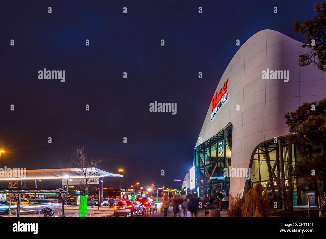 Mall westfield shopping city sud scs hi-res stock photography and ...
