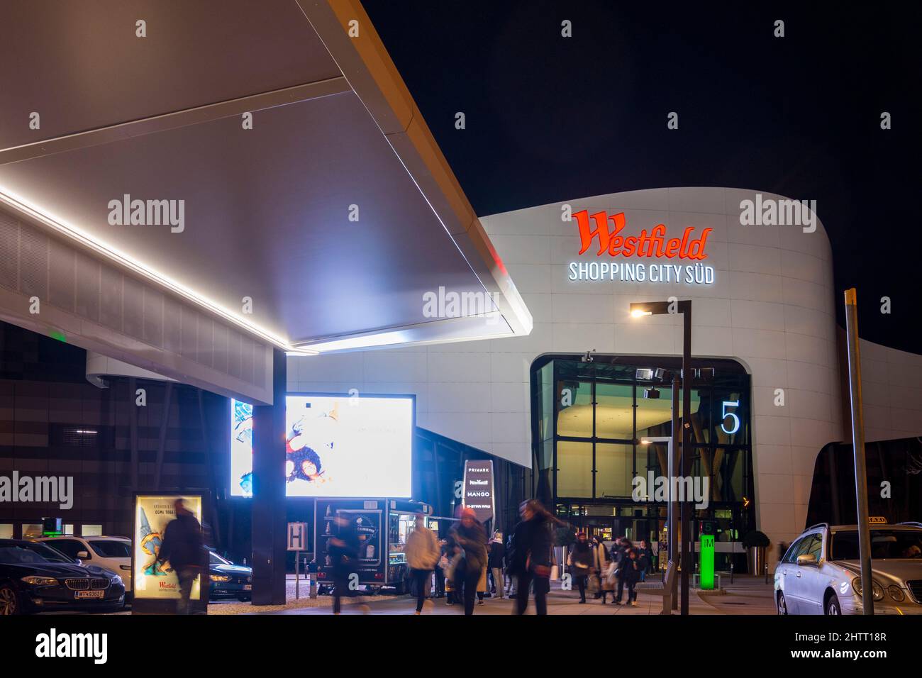 Mall westfield shopping city sud scs hi-res stock photography and ...