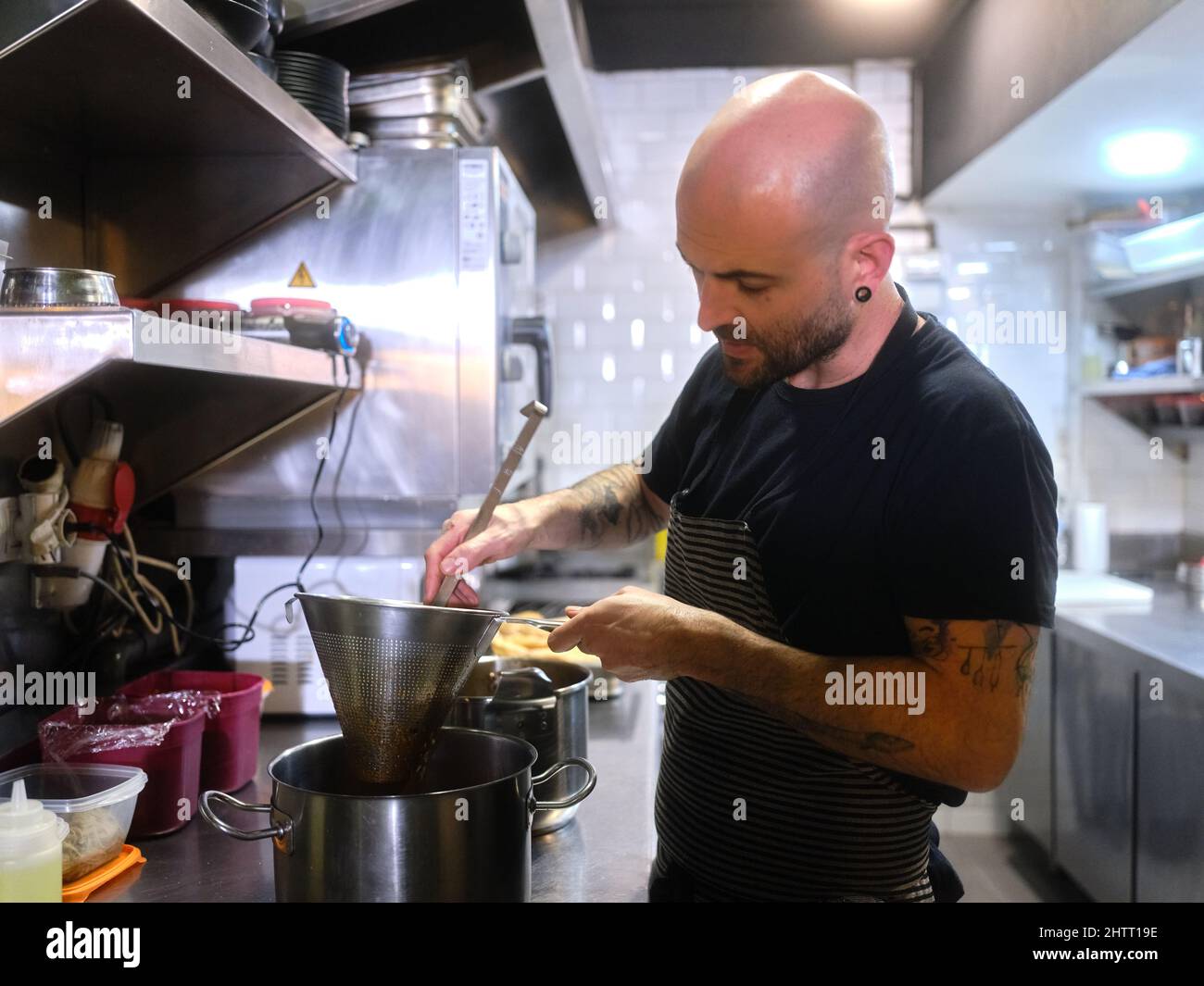 Professional chef process hi-res stock photography and images - Alamy
