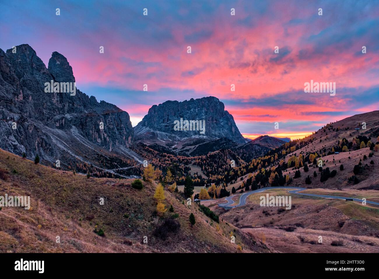 Colorfol sunset over Sella Group (left) and Langkofel Group in the ...