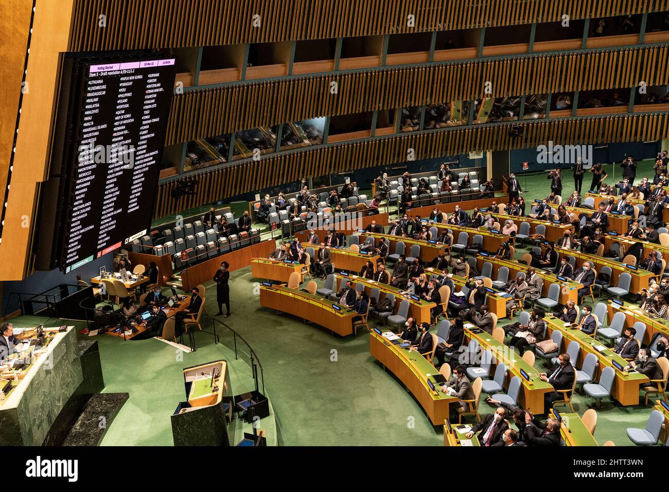 March 2 united nations general vote hi-res stock photography and images ...