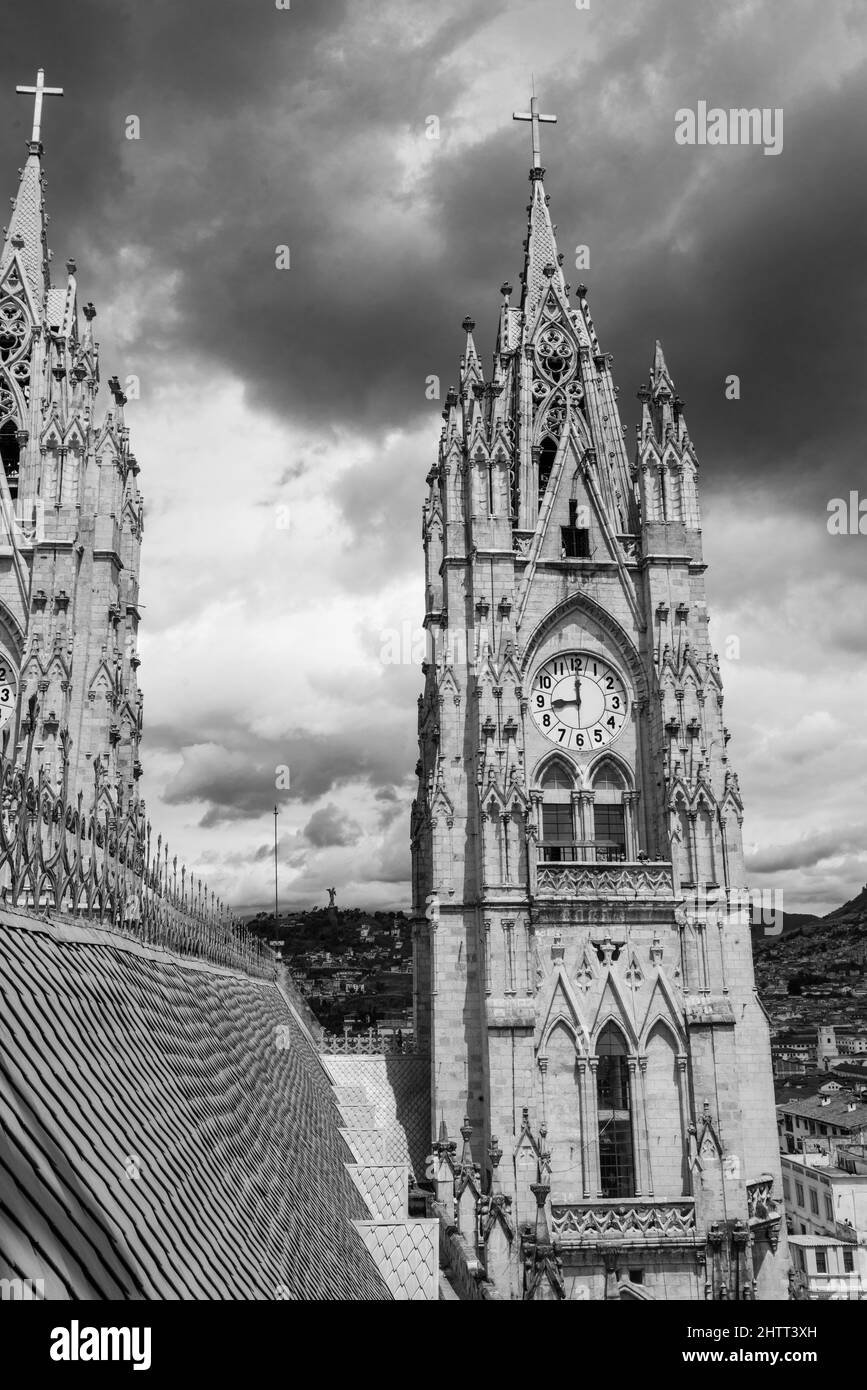 Image of the Basilica del Voto Nacional, Quito, Ecuador Stock Photo - Alamy