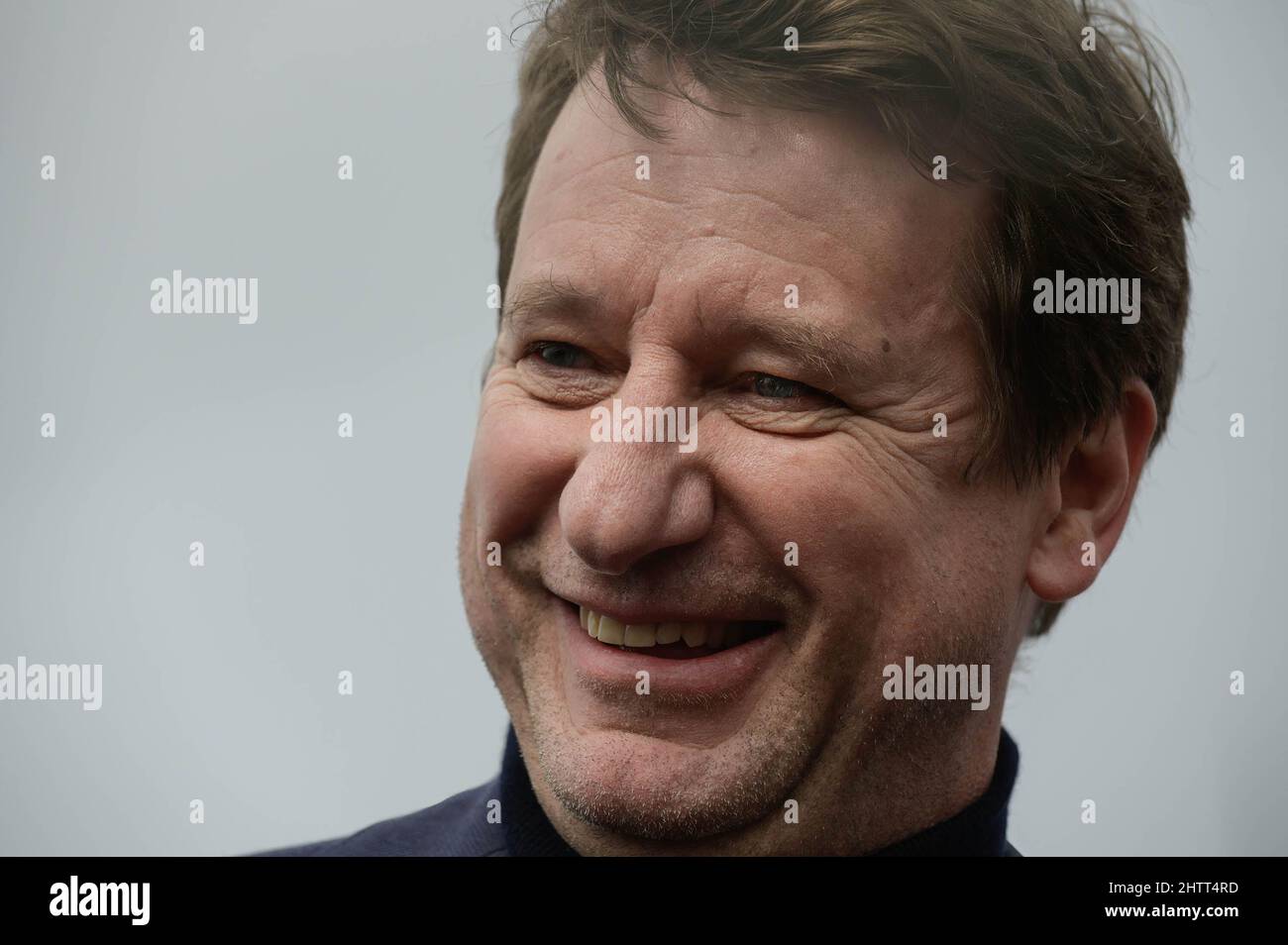 Yannick jadot speech hi-res stock photography and images - Alamy