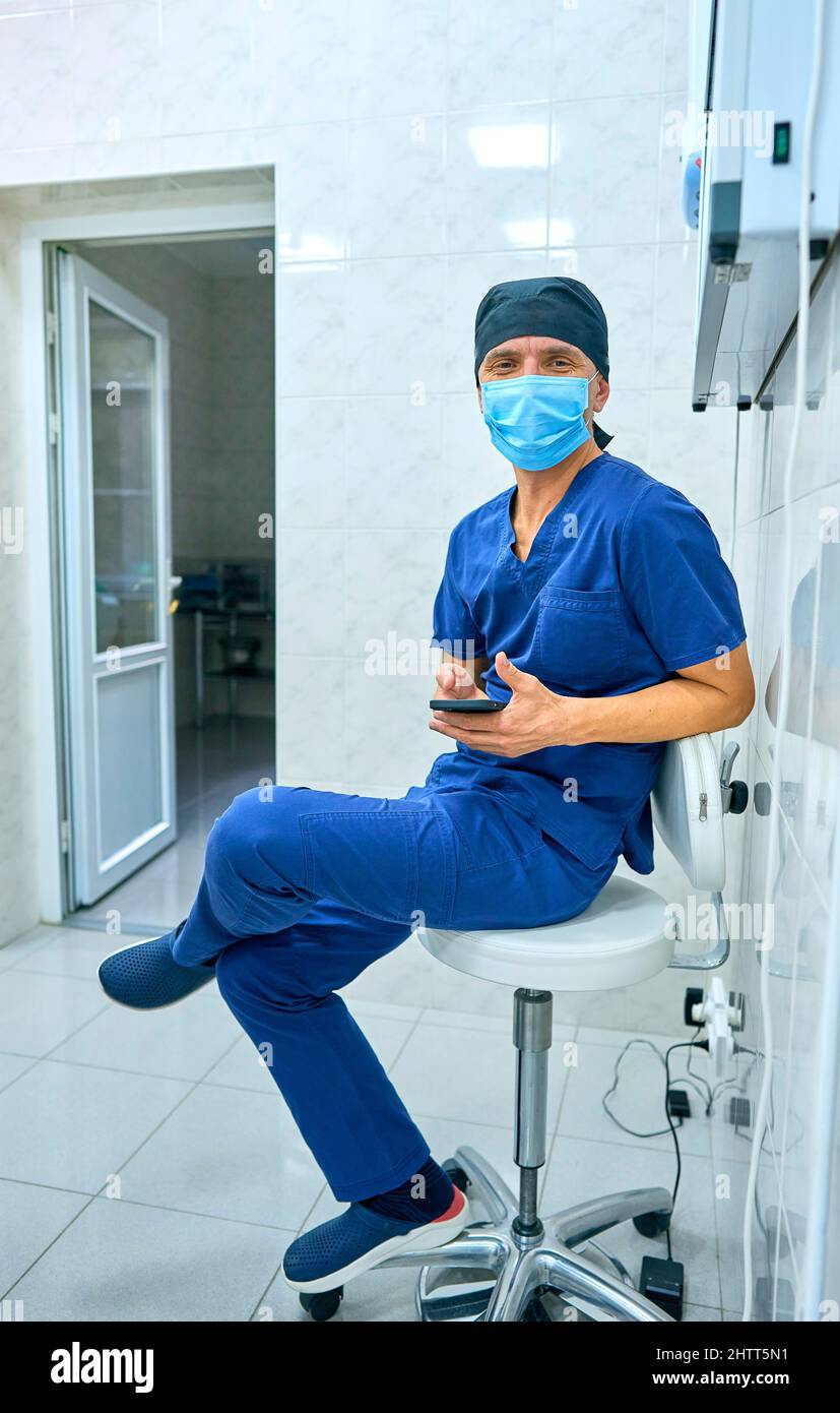 doctor is sitting in the operating room Stock Photo - Alamy