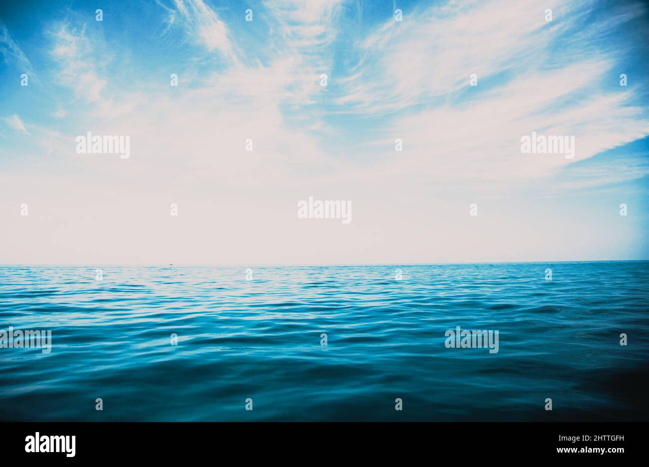 perfect sky and water of ocean Stock Photo - Alamy