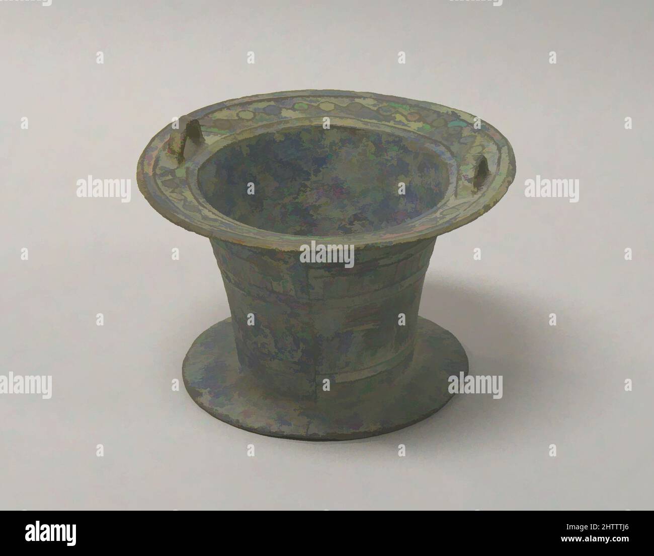 Bronze cauldron hi-res stock photography and images - Alamy