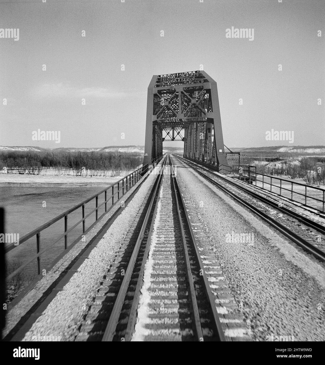 Historical railroad crossing hi-res stock photography and images - Alamy