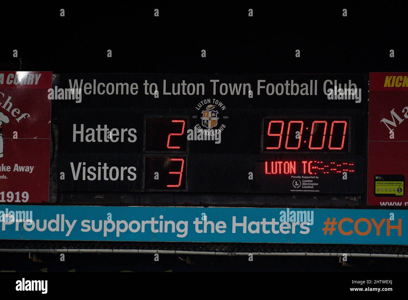 Final score whistle hi-res stock photography and images - Alamy