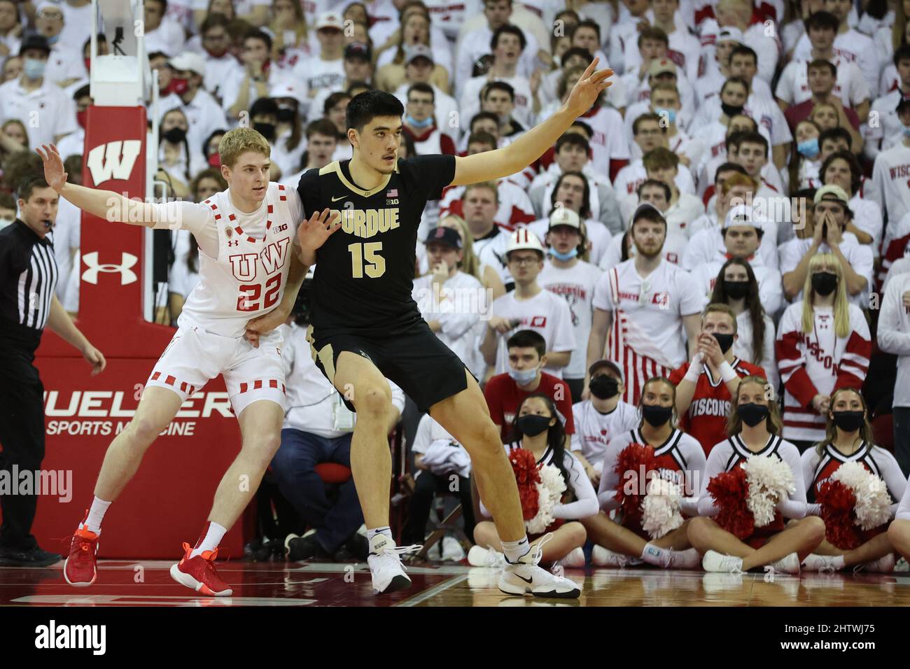 Zach edey hi-res stock photography and images - Alamy