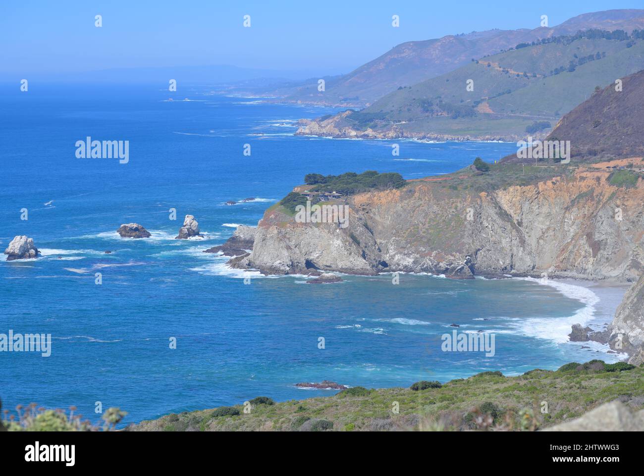 Iconic Highway 1 along the amazing Big Sur coast, Monterey county CA ...
