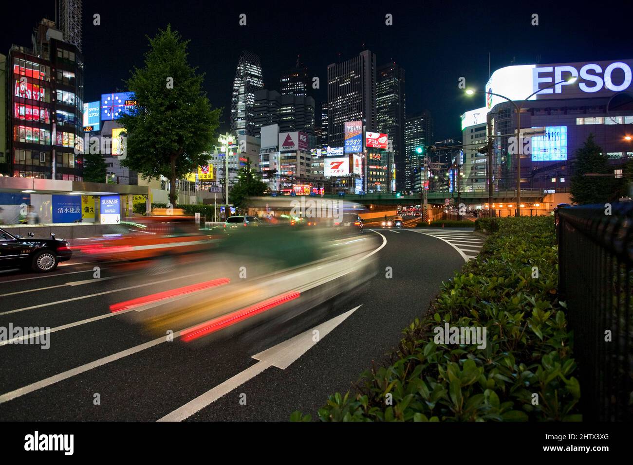 Blur of taxis evening Shinjuku Tokyo Japan 2.tif Stock Photo - Alamy