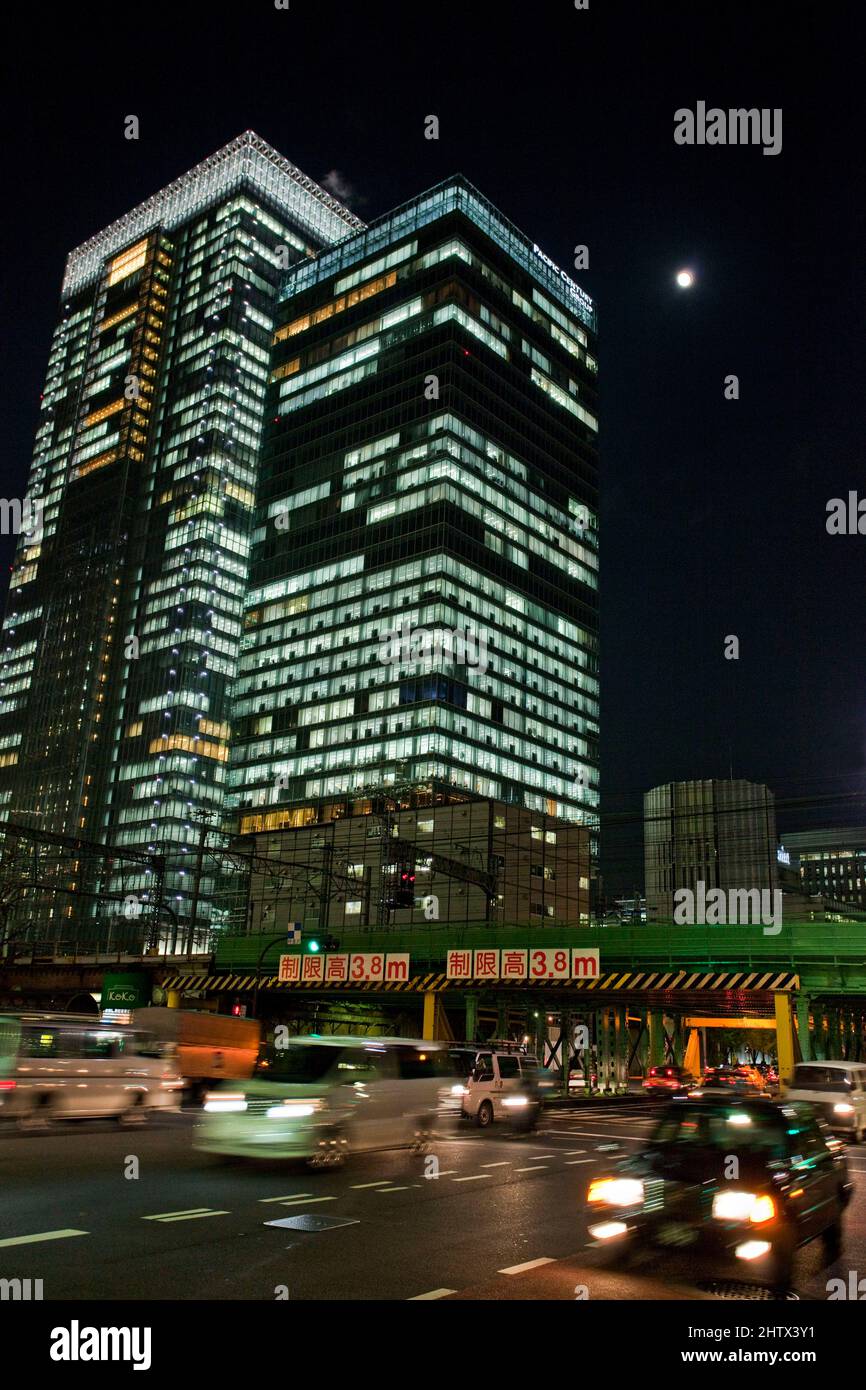 Blur of traffic evening MarunouchiTokyo Japan Stock Photo - Alamy