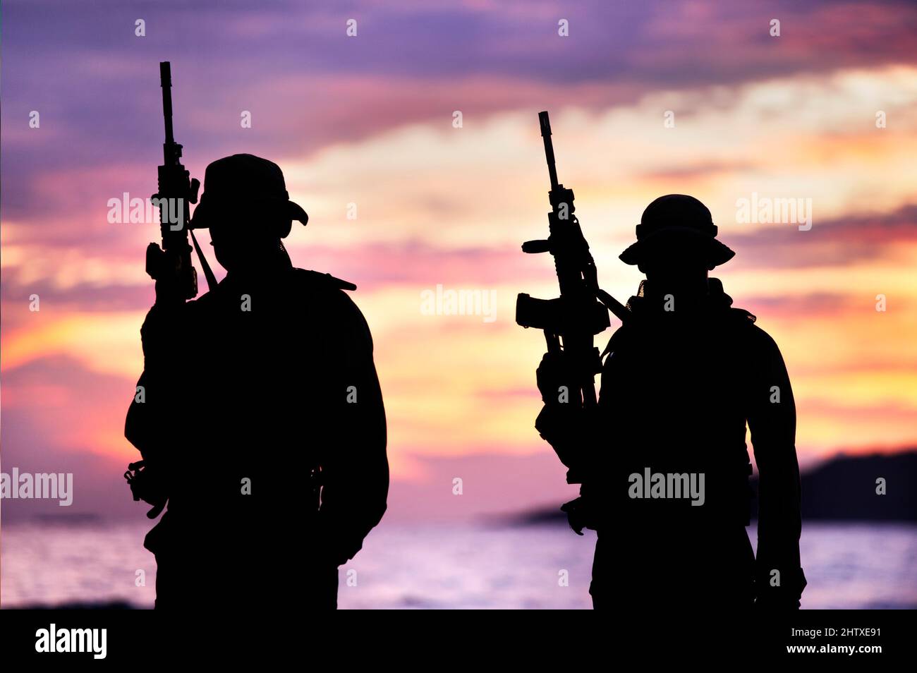 M16 and training hi-res stock photography and images - Alamy