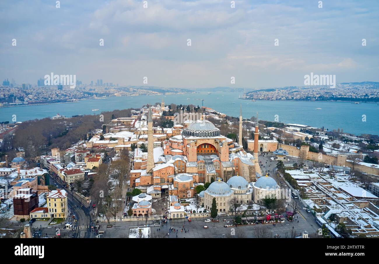 drone view of the grand mosque in istanbul Stock Photo - Alamy
