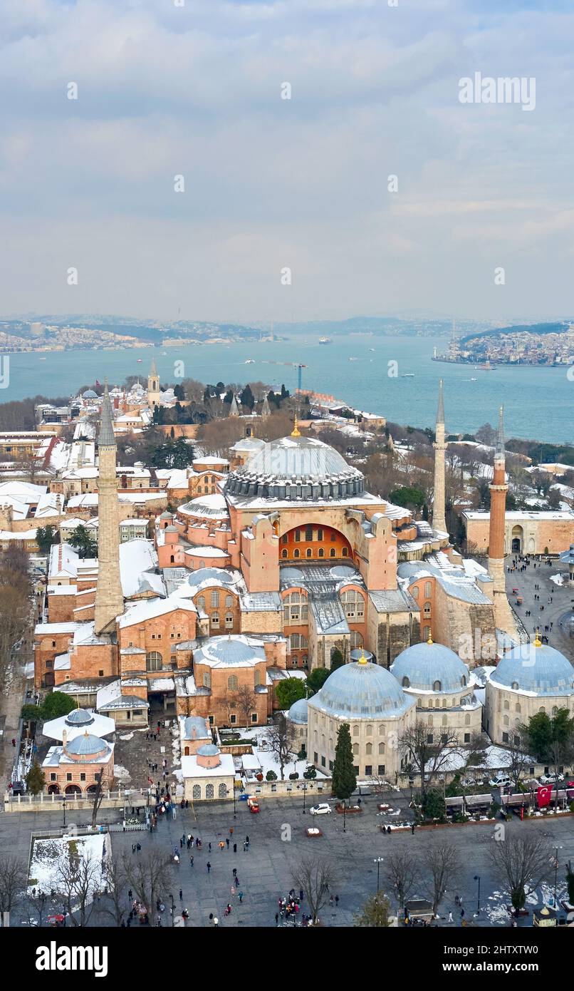 drone view of the grand mosque in istanbul Stock Photo - Alamy