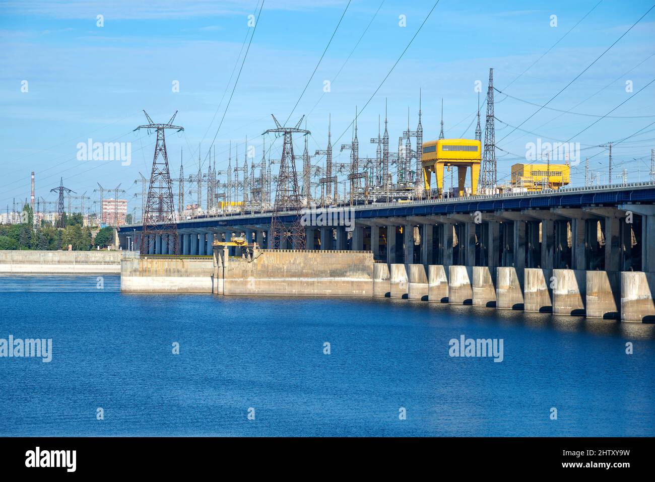 Hydroelectric station dam hi-res stock photography and images - Alamy