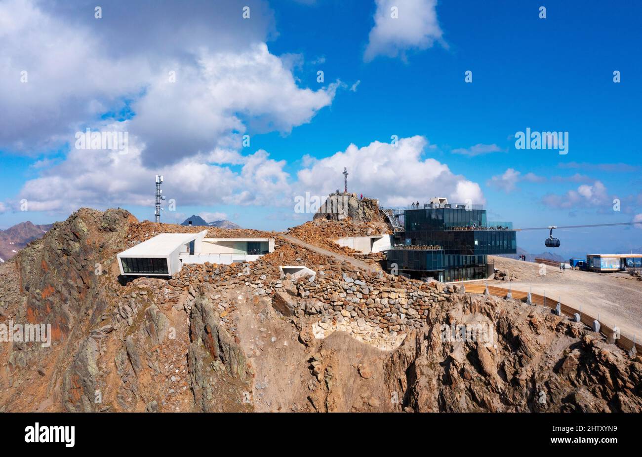 James bond erlebniswelt 007 elements hi-res stock photography and ...