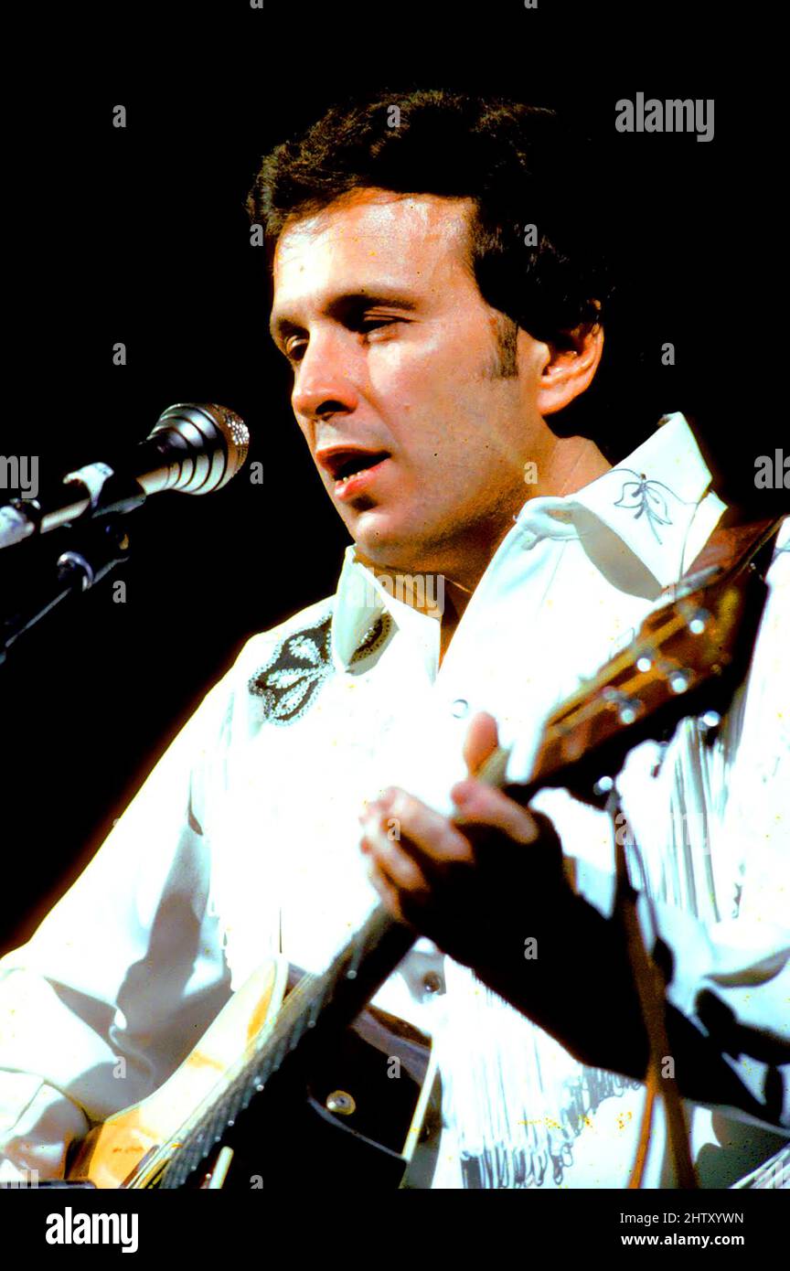 Don McClean performs on the TV Show "Solid Gold”. 1983 Credit: Ron ...